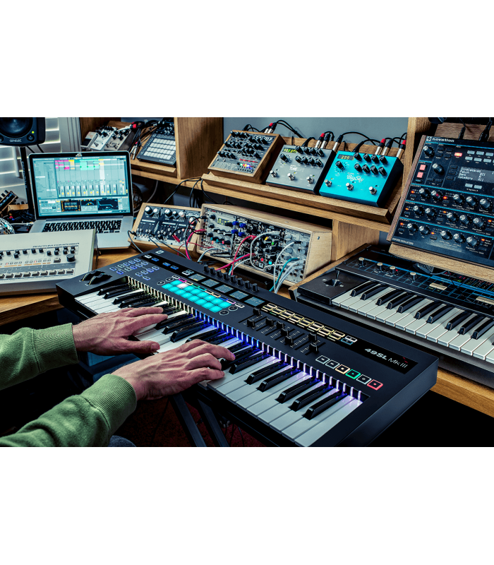 Novation - Remote 49 Sl Mkiii Claviers Maitres - Hurricanemusic.fr Novation - Remote 49 Sl Mkiii Claviers Maitres - Hurricanemusic.fr